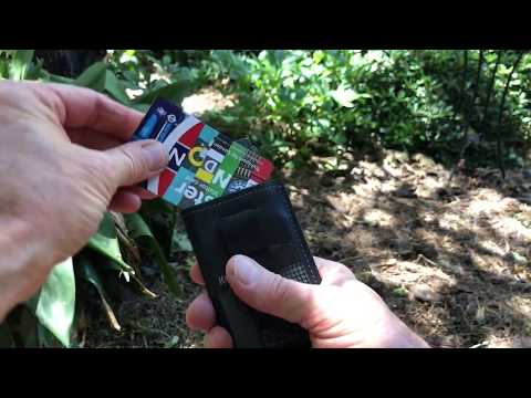 How to insert and eject cards from the Kore Slim smart wallet
