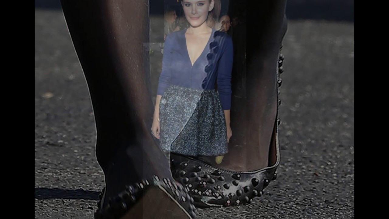 Kate Mara`s Legs and Feet in Tights