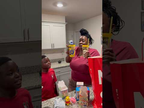 Unboxing everything Tay got at the MINISO store 🚂