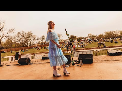 GALLERY – DYLAN LEE