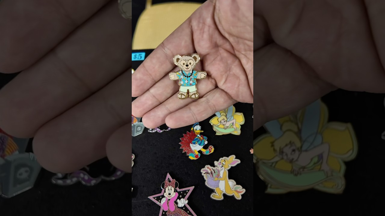 $5 Disney Pin HUNT at Trading Event