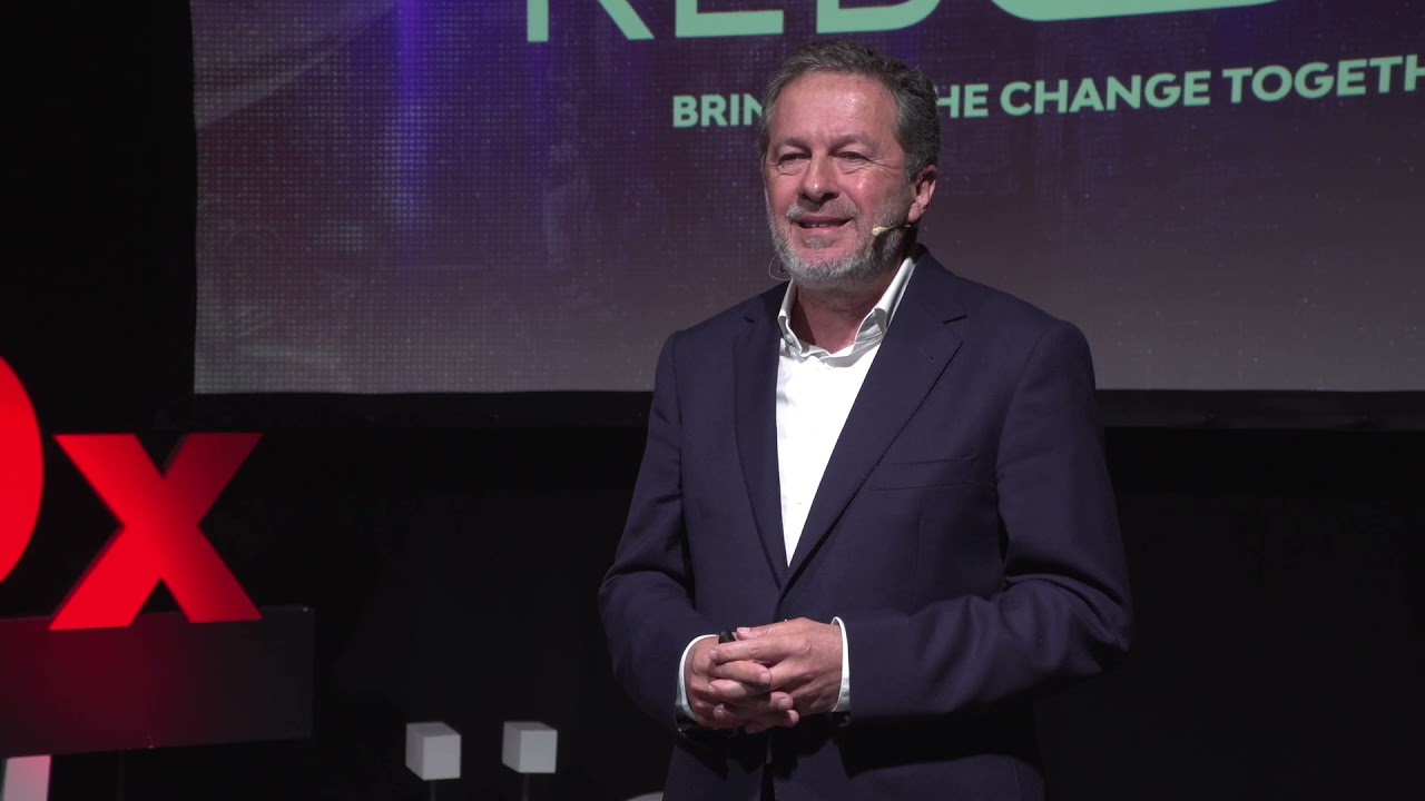 If customers knew how we work, they wouldn't buy from us | Antonio Muñoz | TEDxUNebrija