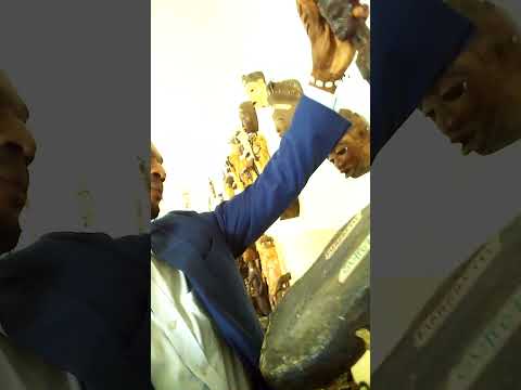 Découvrez les Objets d'art de l'Afrique antique