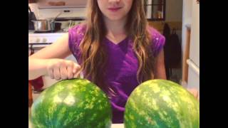 I Just Learned How To Pick The Perfect Watermelon, And It's Pretty Easy