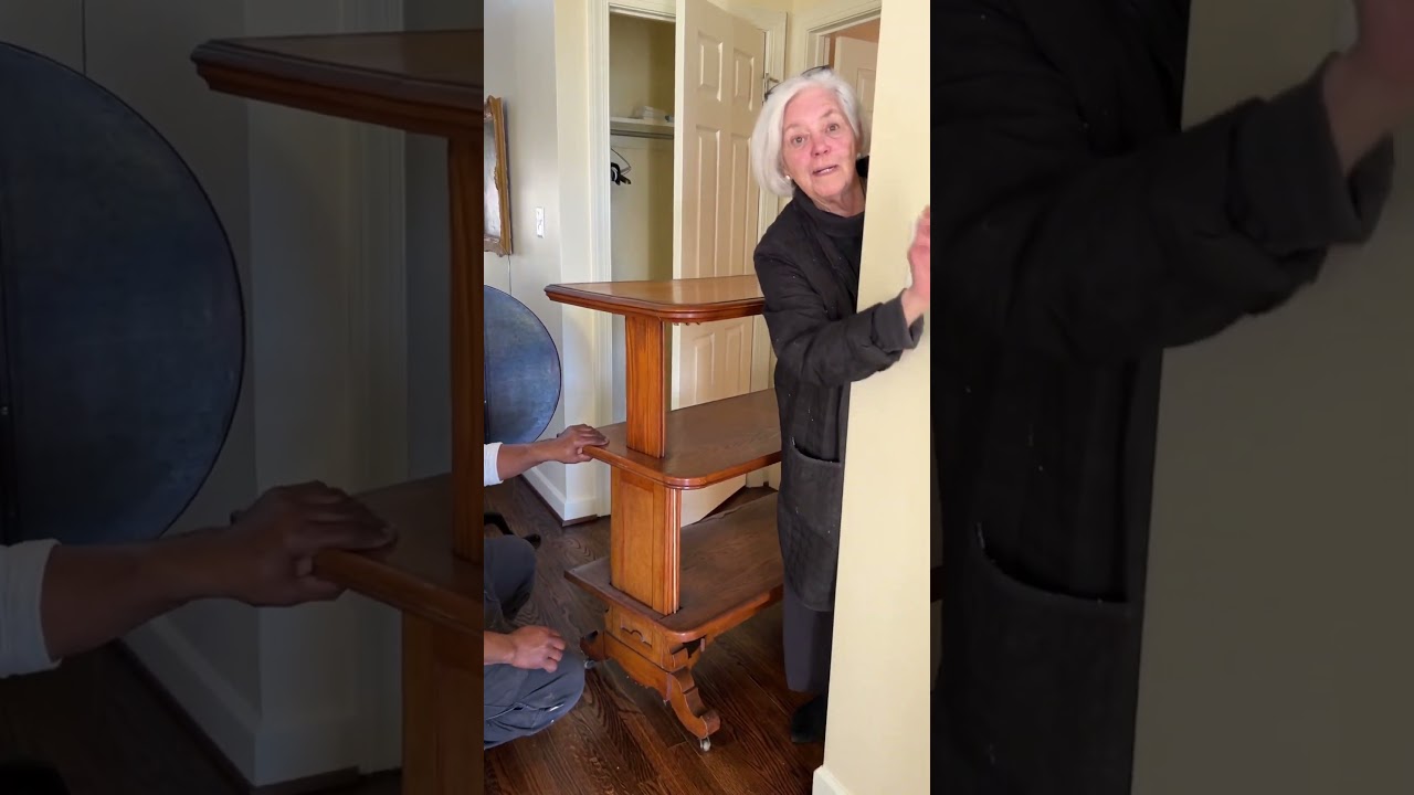 Metamorphic Furniture - from Console Table to Bookshelf or Barcart | #antiquefurniture #estatesale