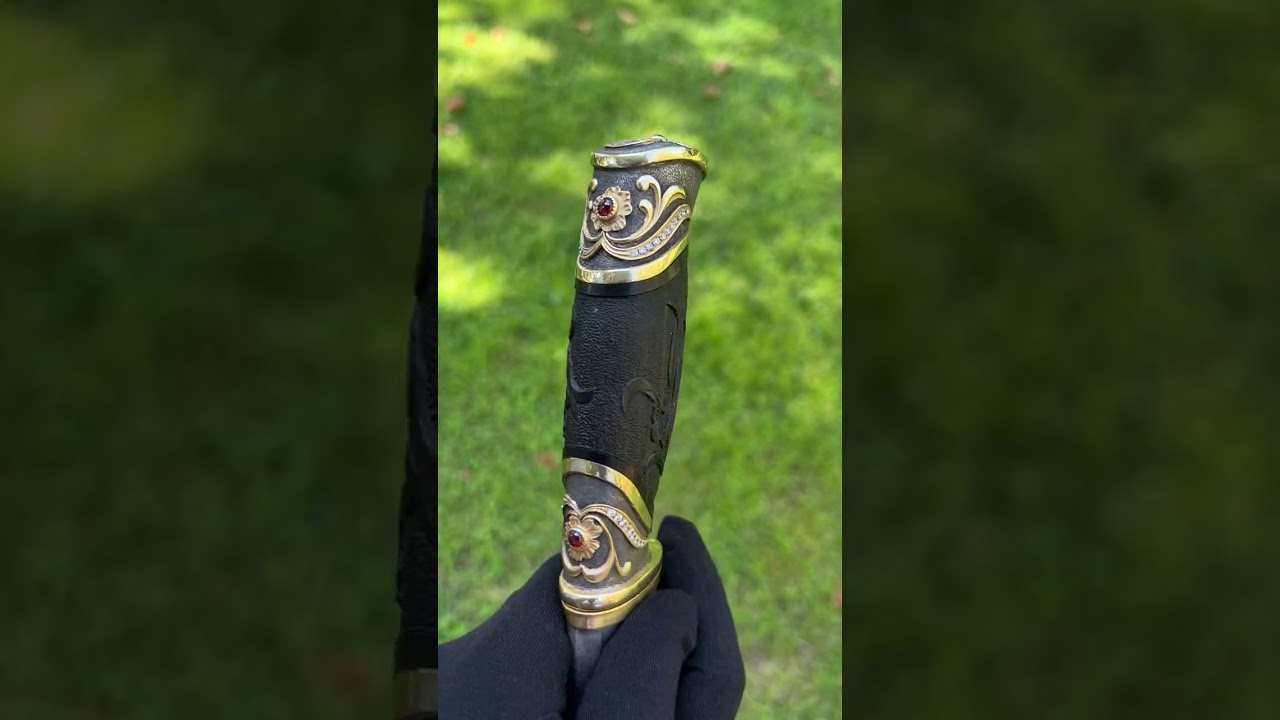 Jeweled knife by Noblie Custom Knives review #customknives