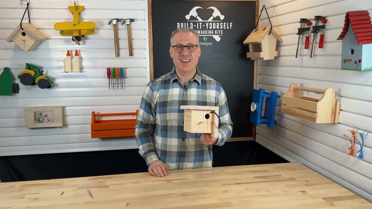 Build-It-Yourself Classic Wren House Instructional Video