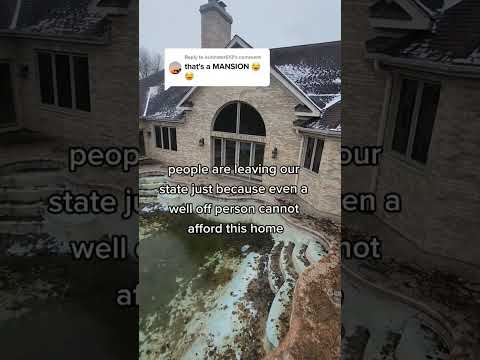 the reason illinois has so many abandoned mansions