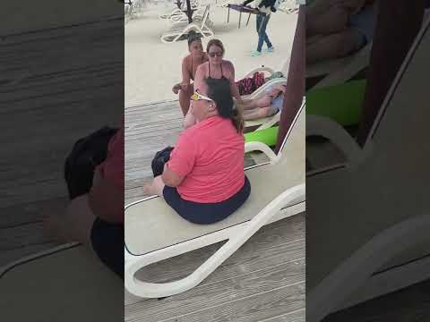 A spanish Speaking Karen! In Punta Cana!