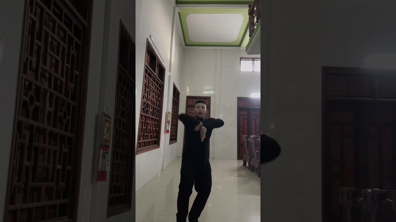 10 phần trăm công lực cất 90 phần trăm lại để lấy lòng tin do Nguyễn đức hiếu tạo với bản nhạc Hôm q