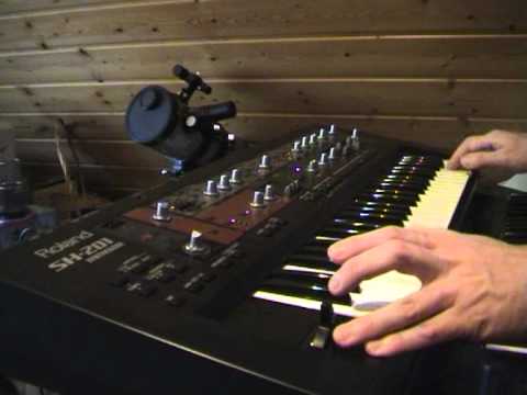 Roland SH - 201 Demo Part 1
