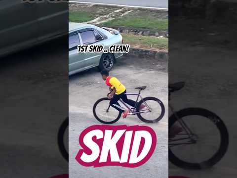skid one footed! #fixiebike #cycling #hardtraining #fixiemalaysia #bicycle #cycle #bike