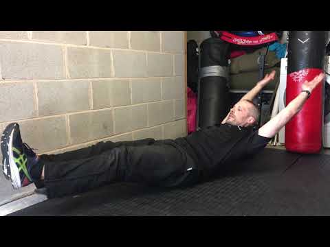 Exercise demo - Hollow Body Hold