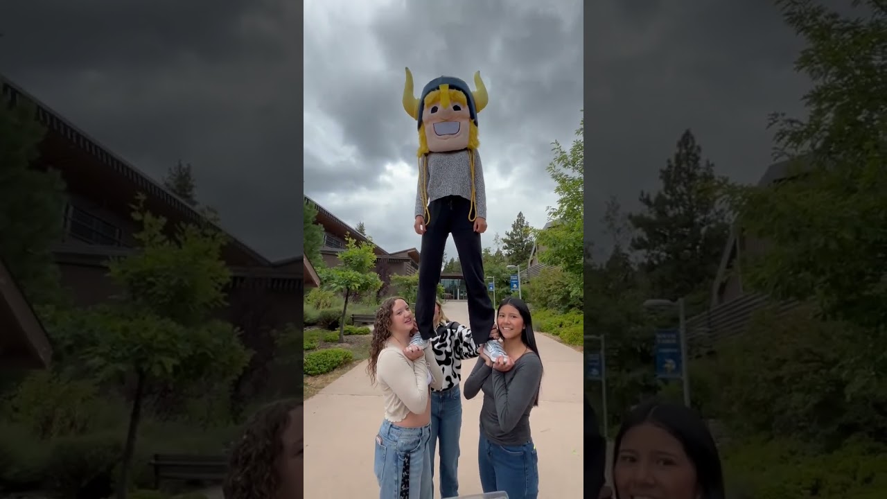 2024 STHS Homecoming Float Building