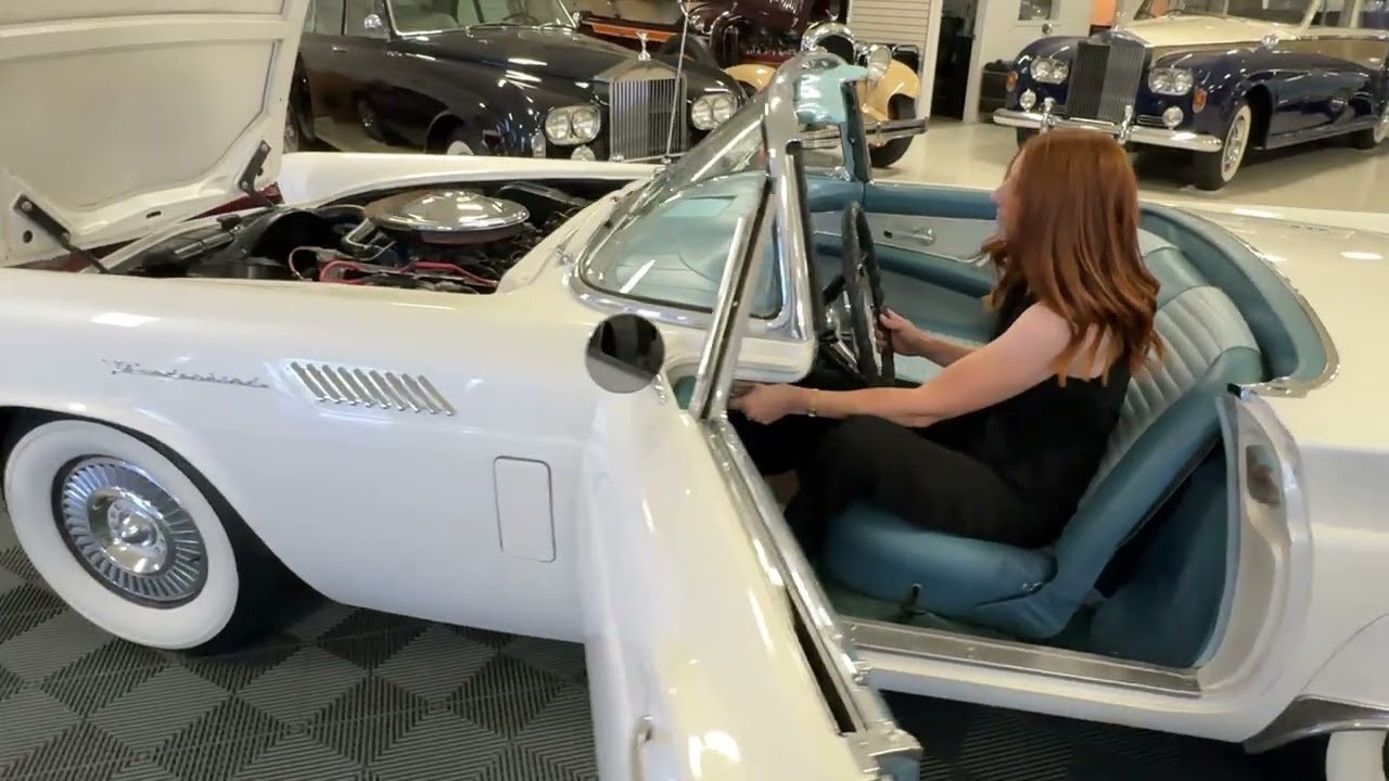 Starting the 1957 Ford Thunderbird