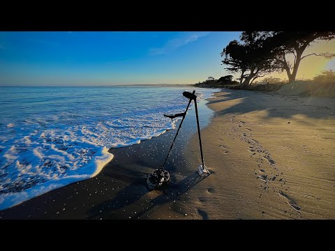 Monterey Bay Metal Detecting • Minelab Equinox 900