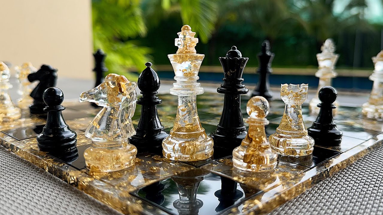 Resin Art Tutorial! Golden EPOXY CHESS. DIY chess.