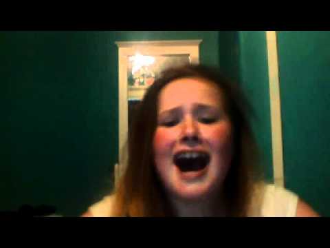 elle mckinnon's Webcam Video from June 16, 2012 09:16 AM