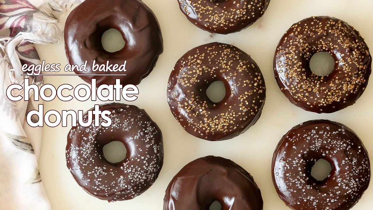 Eggless and Baked Chocolate Donuts / Eggless Chocolate Donuts / Baked Chocolate Donuts / Donuts