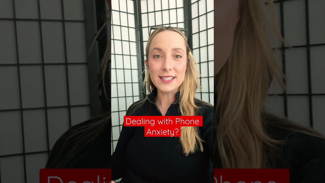 Phone Anxiety: what it is, symptoms & how to deal
