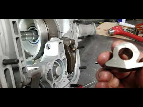 727 LOW REVERSE SERVO AND STRUT INSTALLATION IN THE CAR