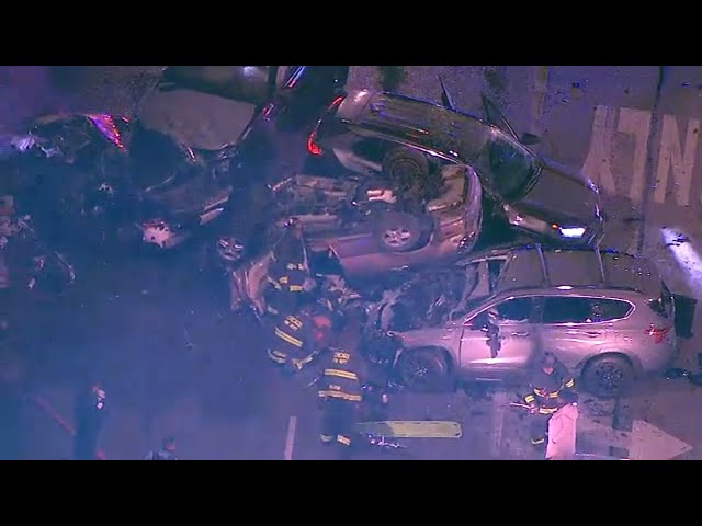 WATCH: Video shows aftermath of Chicago fiery multi-car crash that left ...