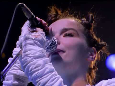 Björk - Human Behaviour: Vessel Live - 1994 (Original 4K Remaster Music Video)