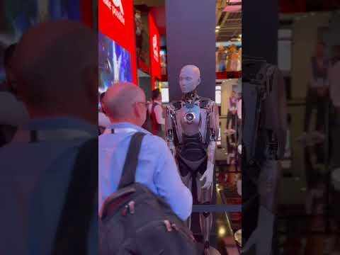 Robot in Dubai technology#technology #nextgeneration #dubai #shorts #viral