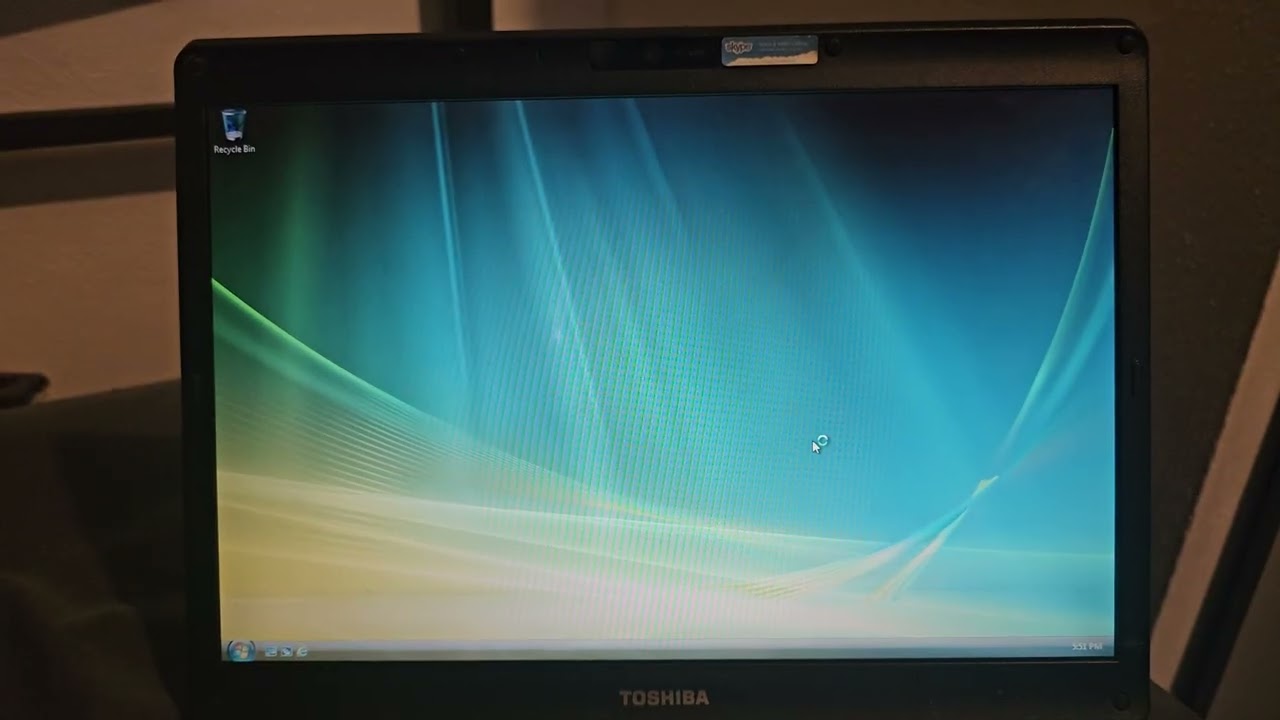 2007 Toshiba Satellite U305-S7448 running Windows Vista Home Premium SP2