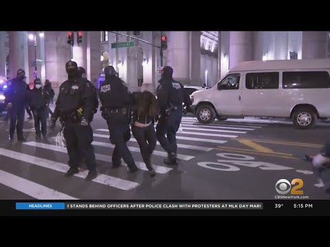 Peaceful March Ends With Tense Stand-Off Between NYPD, Demonstrators