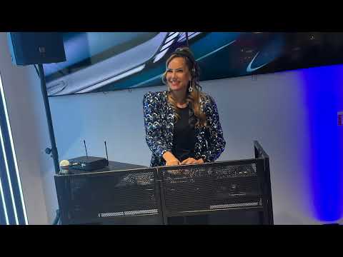 Redlove Music at BYD & Hedin Bil Event - Mall Of Scandinavia 2022-12-08