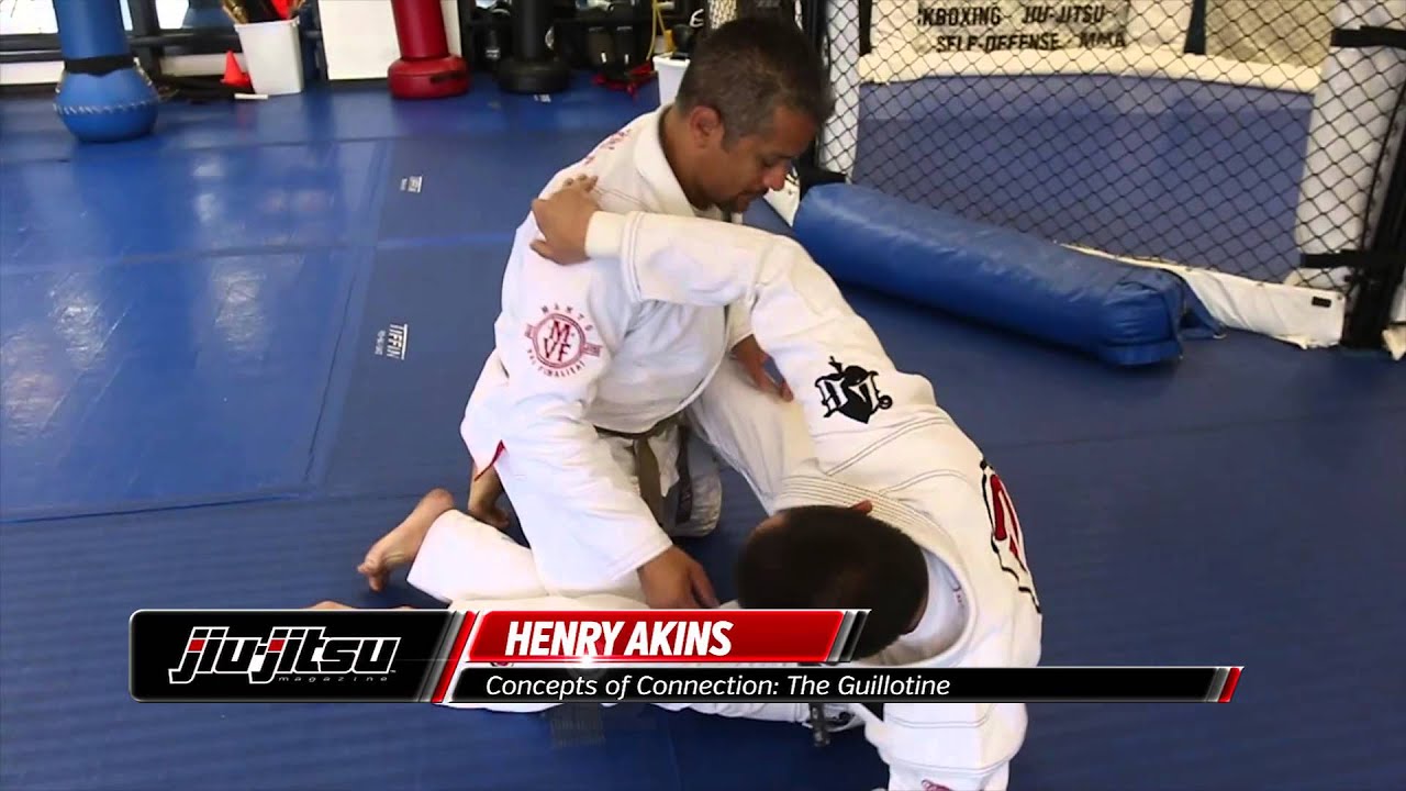 Invisible Jiu Jitsu - What Is It and 5 Most Effective Techniques - BJJ ...