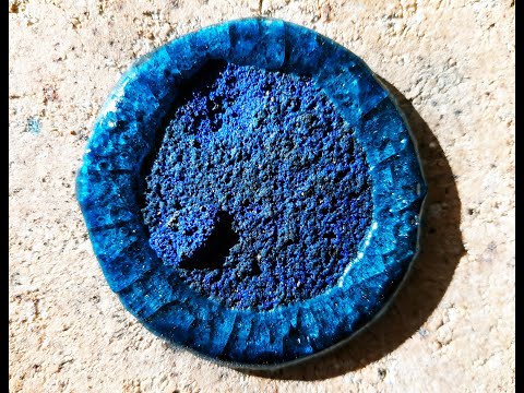 MIRACULOUS ANCIENT PIGMENT IS READY FOR RESEARCH BY HUMAN DROIDS.
