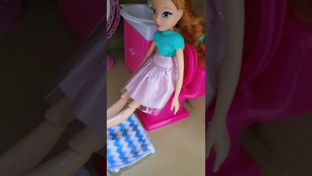 BANHEIRO PARA BARBIE E SIMILARES(COMPREI NO ALIEXPRESS)