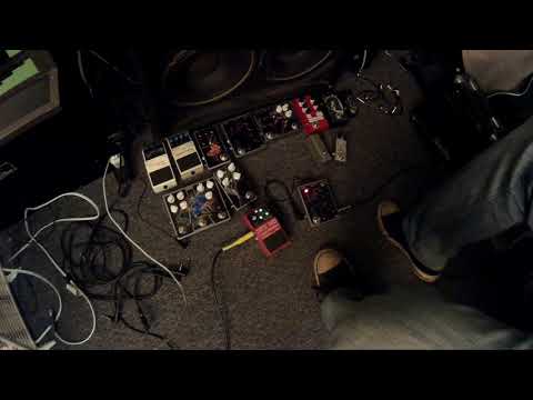 Shoe Pedals Pixel clone Galaga 8 Bit Fuzz | Reverb