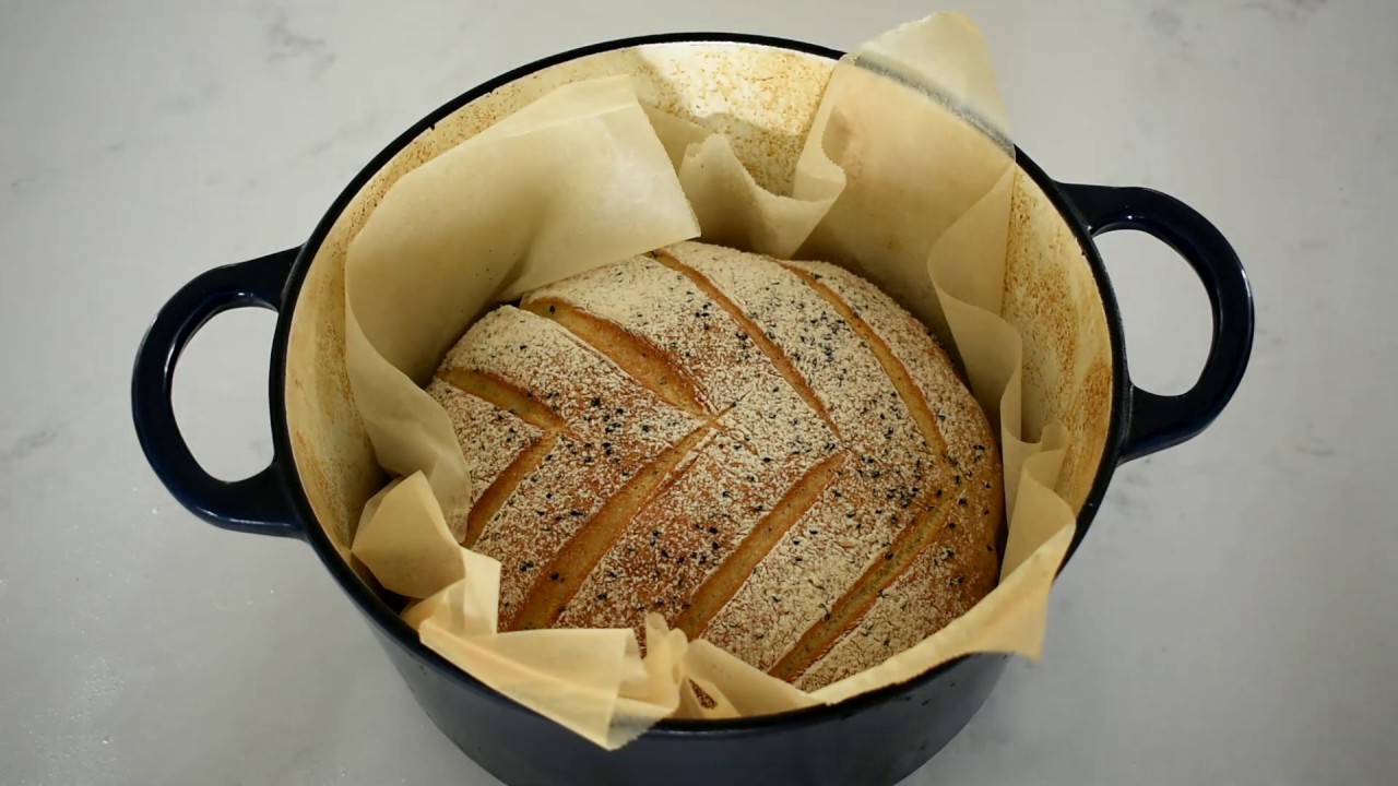 The Crusty Cob: Easy white bread