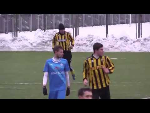 ''Hello!'' Ridiculous Ukrainian footballer answers his Mobile Phone during a football match!