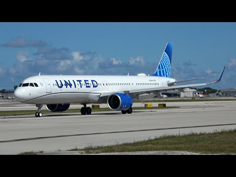 A Full day of Close up Plane spotting at Fort Lauderdale Hollywood International airport FLL [4K]