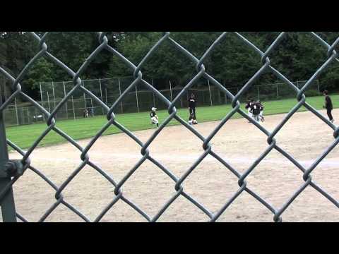 Baseball 2012 5 29 Phin Hit