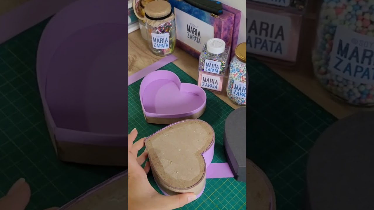 Caja en forma de corazón 💟 Tutorial en mi canal de YouTube #diy #regalos  #diycraft #cajasorpresa