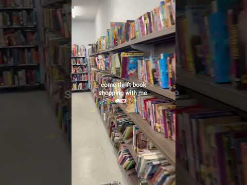 come thrift book shopping with me π―οΈπ§Έπ #booktube #booktok #books #bookreview