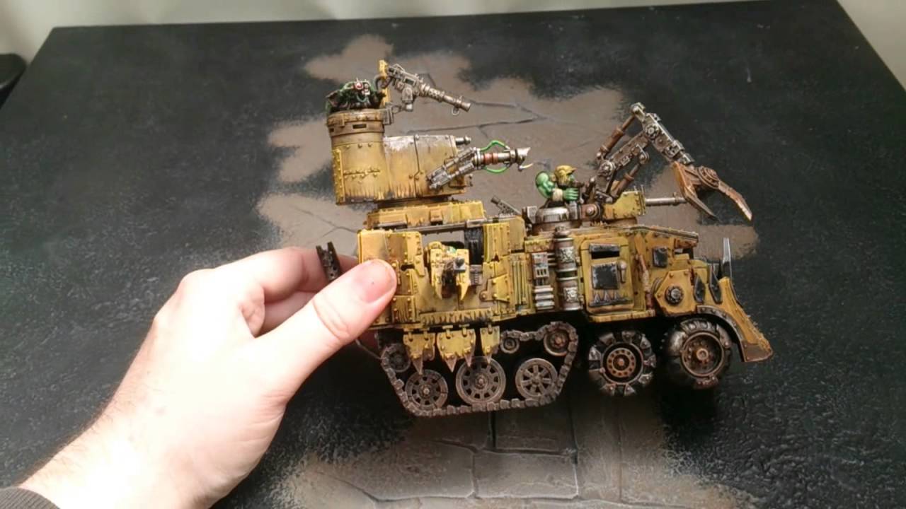 POTG   SHOWCASE BAD MOON BATTLEWAGON