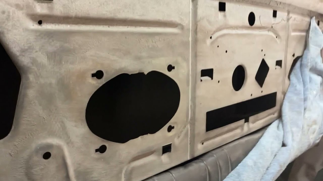 Ep. 20 - Removing the Windshield and Rear Glass! - 70 Chevelle Restoration