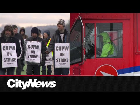 Canada Post paused talks with union
