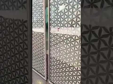 qatar going to me metro station