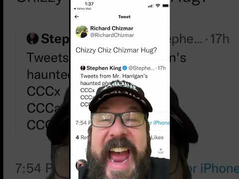 Stephen King swipes left on Mr. Harrigan's phone and gets some Chiz Whiz