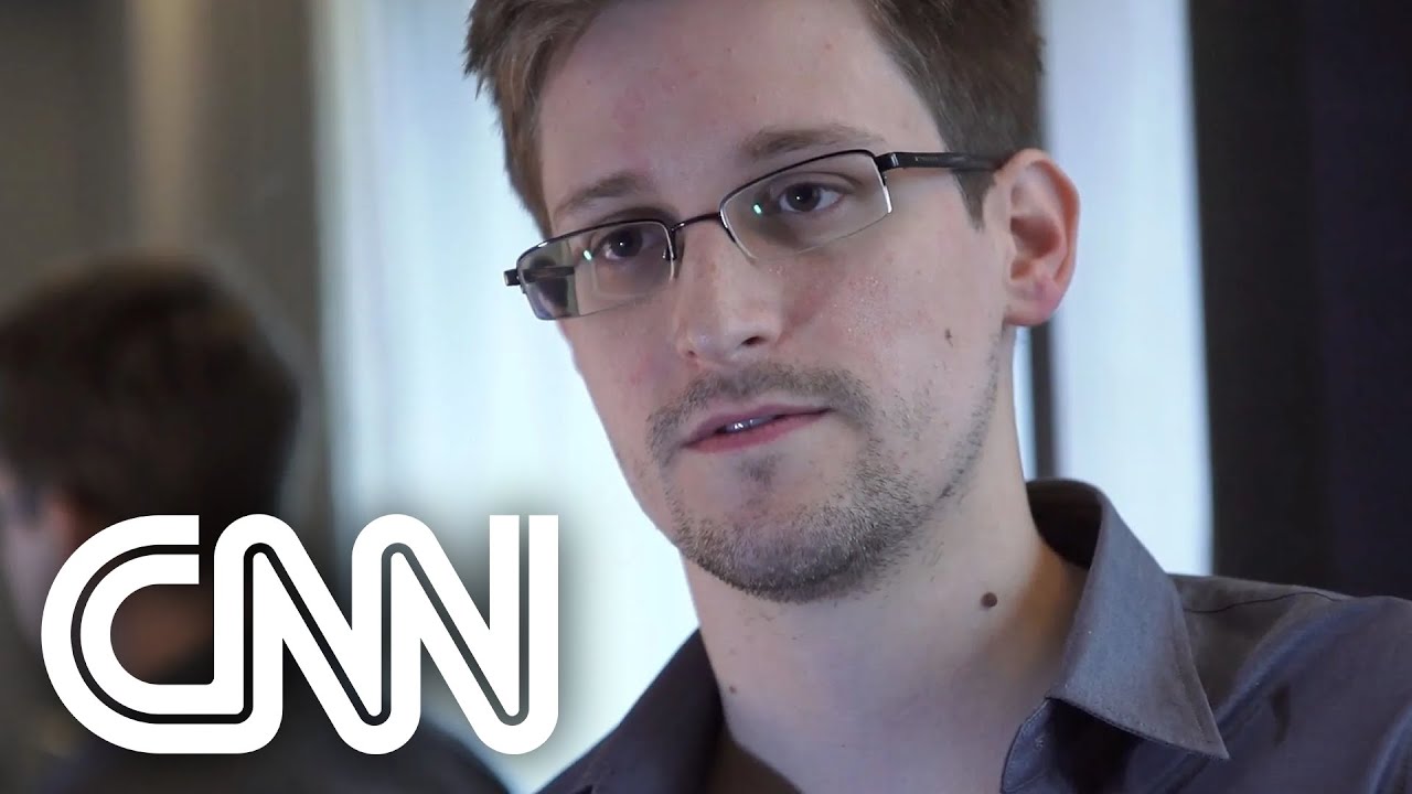 Edward Snowden recebe cidadania russa após Putin assinar decreto | CNN ...