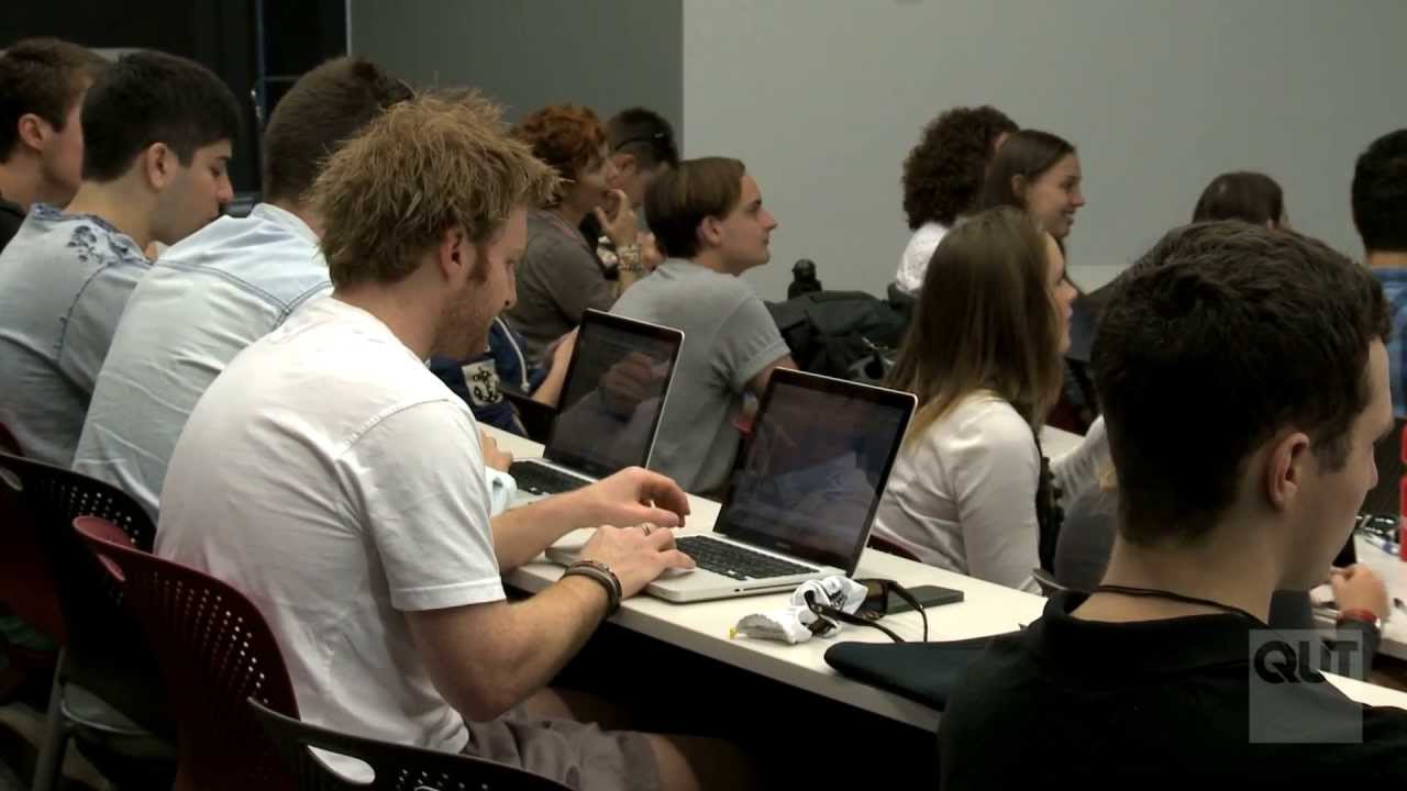 3. Collaborative approach to learning and teaching - QUT's Science and Engineering Centre