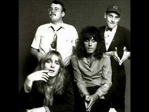 CHEAP TRICK | Cheap Trick (1977) – ClassicRock 80