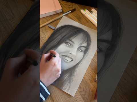 Ik heb @creachickofficial getekend! Wie is de volgende die ik moet tekenen? #creachick